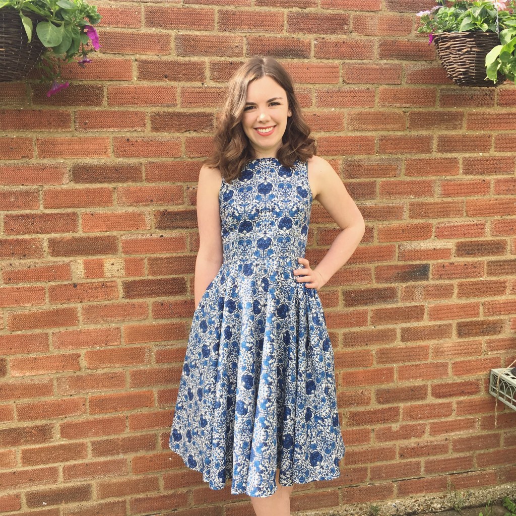 Liberty Wide Strapped Flora – Kate Eva