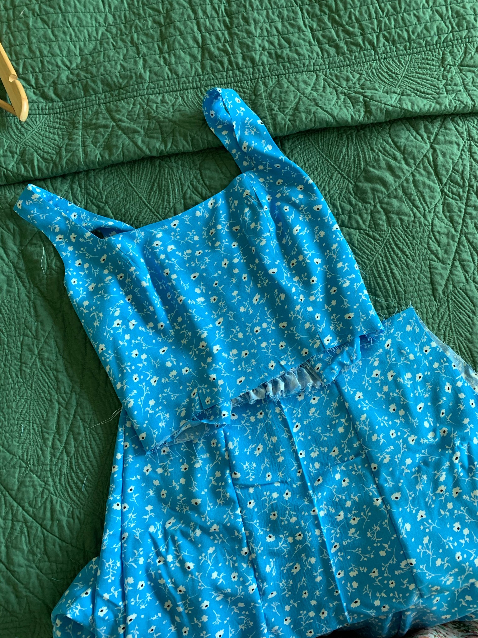 DIY Shirred back – Kim/Anna dress – Kate Eva